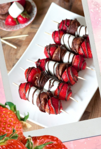 Brochetas de Fresa y Chocolate – Berries de Mexico